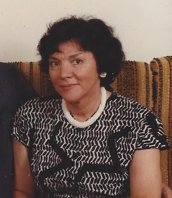 Barbara Simonds Obituary - Lunenburg, NS | Dana L. Sweeny Funeral Home