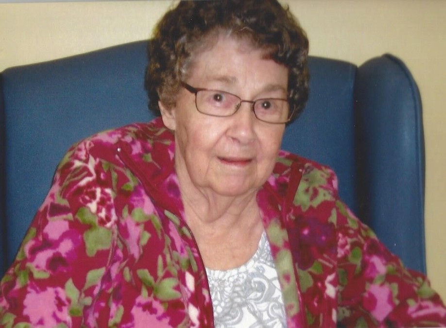Shirley Benjamin Obituary - Lunenburg, NS | Dana L. Sweeny Funeral Home