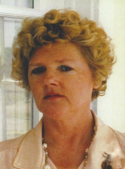 Muriel Moore Obituary - Lunenburg, NS | Dana L. Sweeny Funeral Home